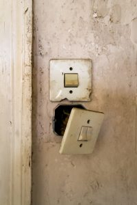 What Causes Light Switches to Break? (Common Culprits and Solutions ...