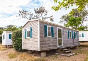 Mobile Homes vs Regular Homes (Pros and Cons of Both) | Mobile Home ...