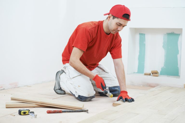 What Causes Mobile Home Floors to Buckle? (Common Culprits and ...